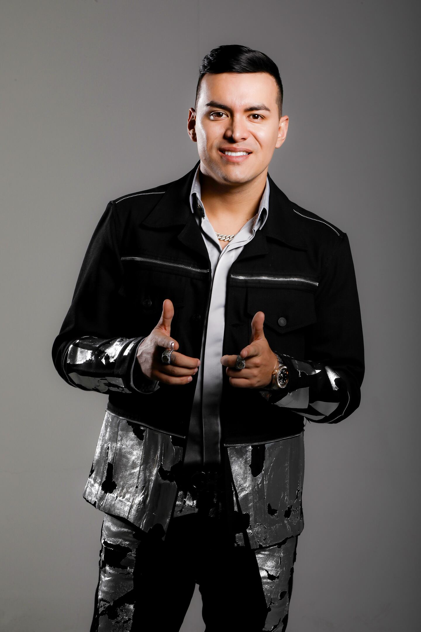 Yeison Jiménez rompe récords en Colombia, ahora busca conquistar al ...