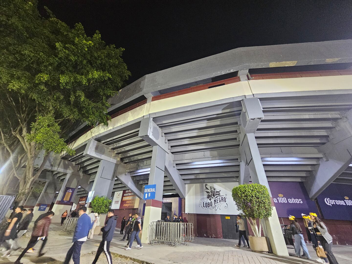 Estadio Tres de Marzo tendría más aforo, nuevas zonas y conciertos para ...