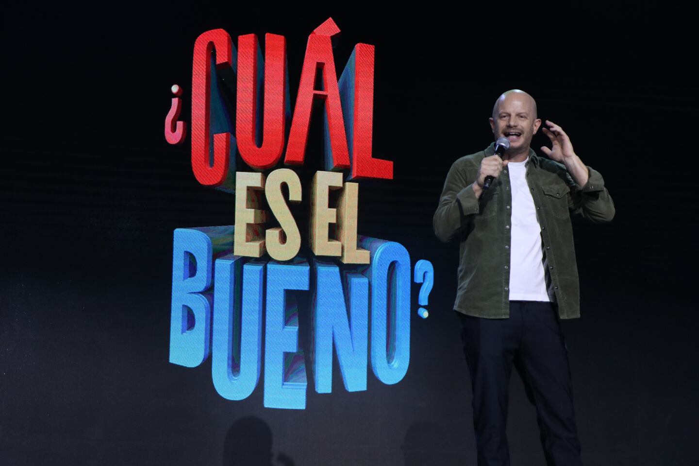 ¿Cuánto ganan los conductores en Televisa y TvAzteca?: Facundo se va de ...