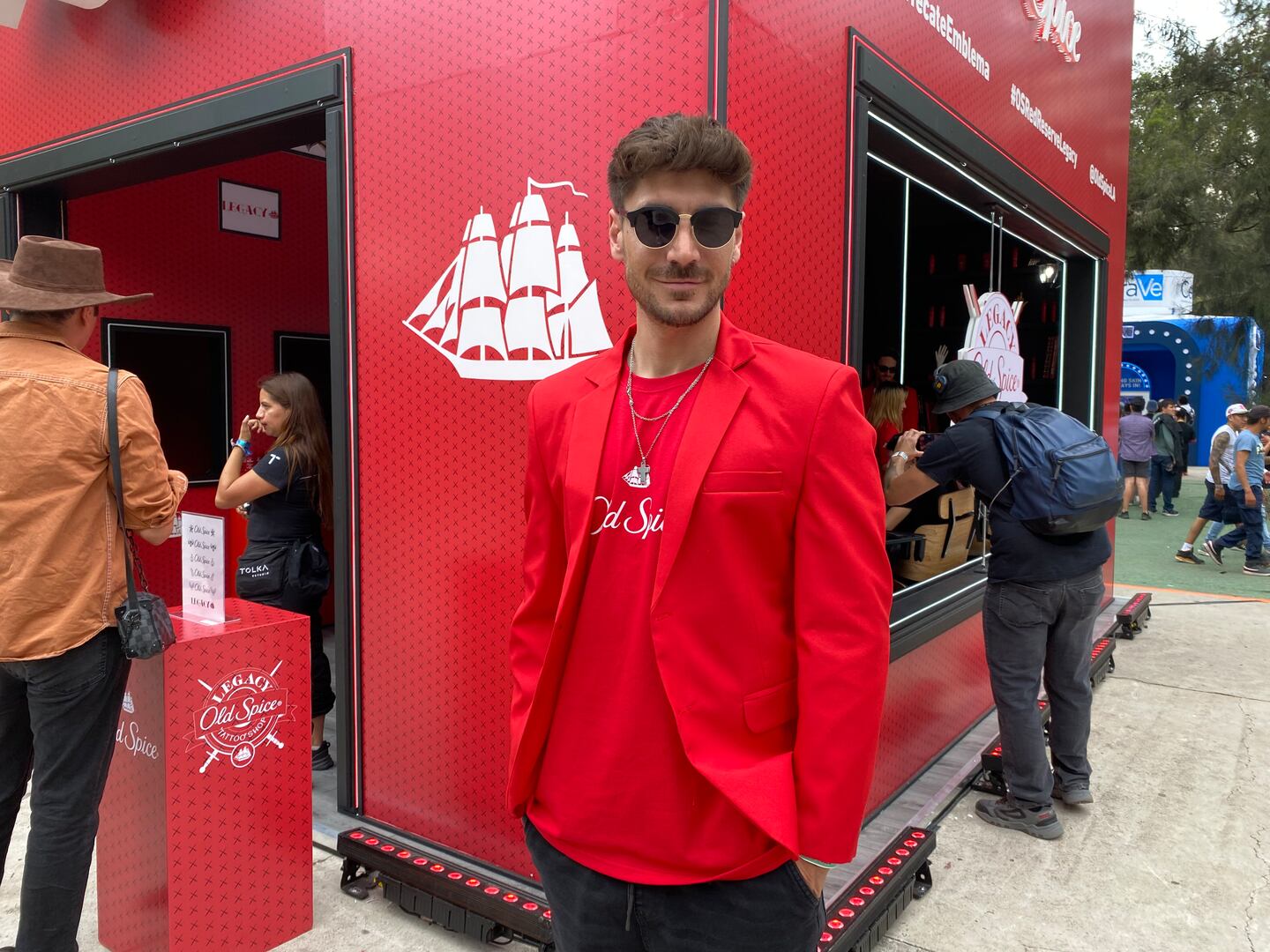 Conciertos: Conoce los mejores outfits del Tecate Emblema 2024 ...