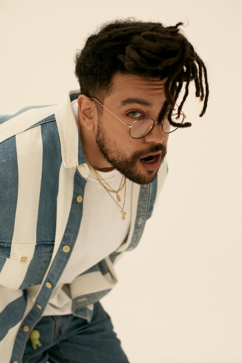 Jesse Baez presenta su álbum debut “Amor en Español” – Publimetro México