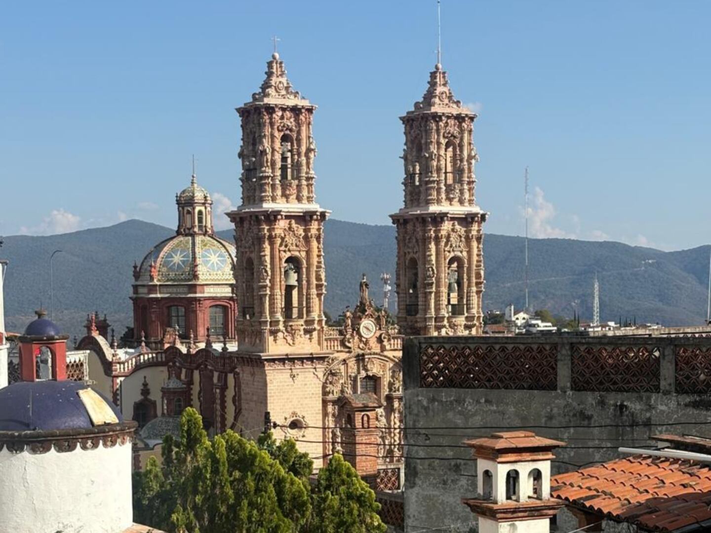 Benito Taibo explora la gastronomía de Taxco en Fiestas con sabor ...