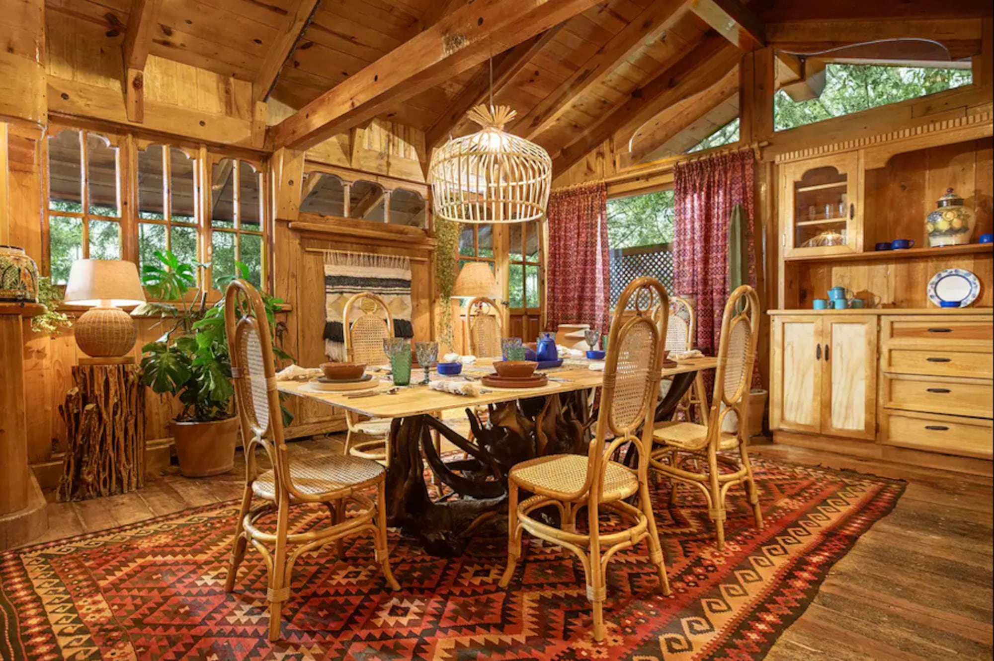 Fotos: Así es la casa de Jaime Maussan para vivir una ‘experiencia ...