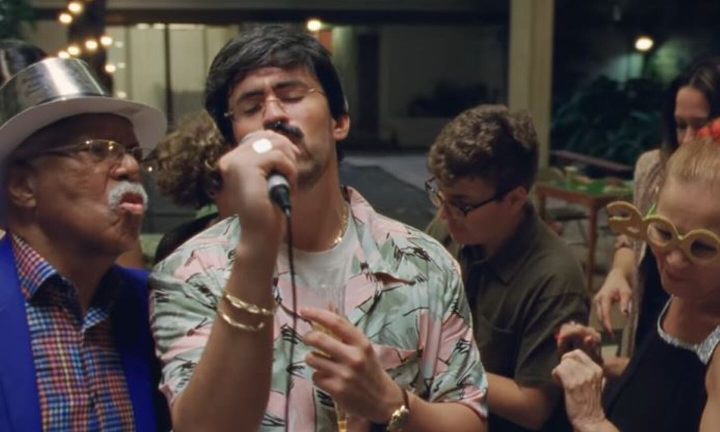 Bad Bunny: ¿A qué hora escuchar ‘Si Veo a Tu Mamá’?, para cantar ...