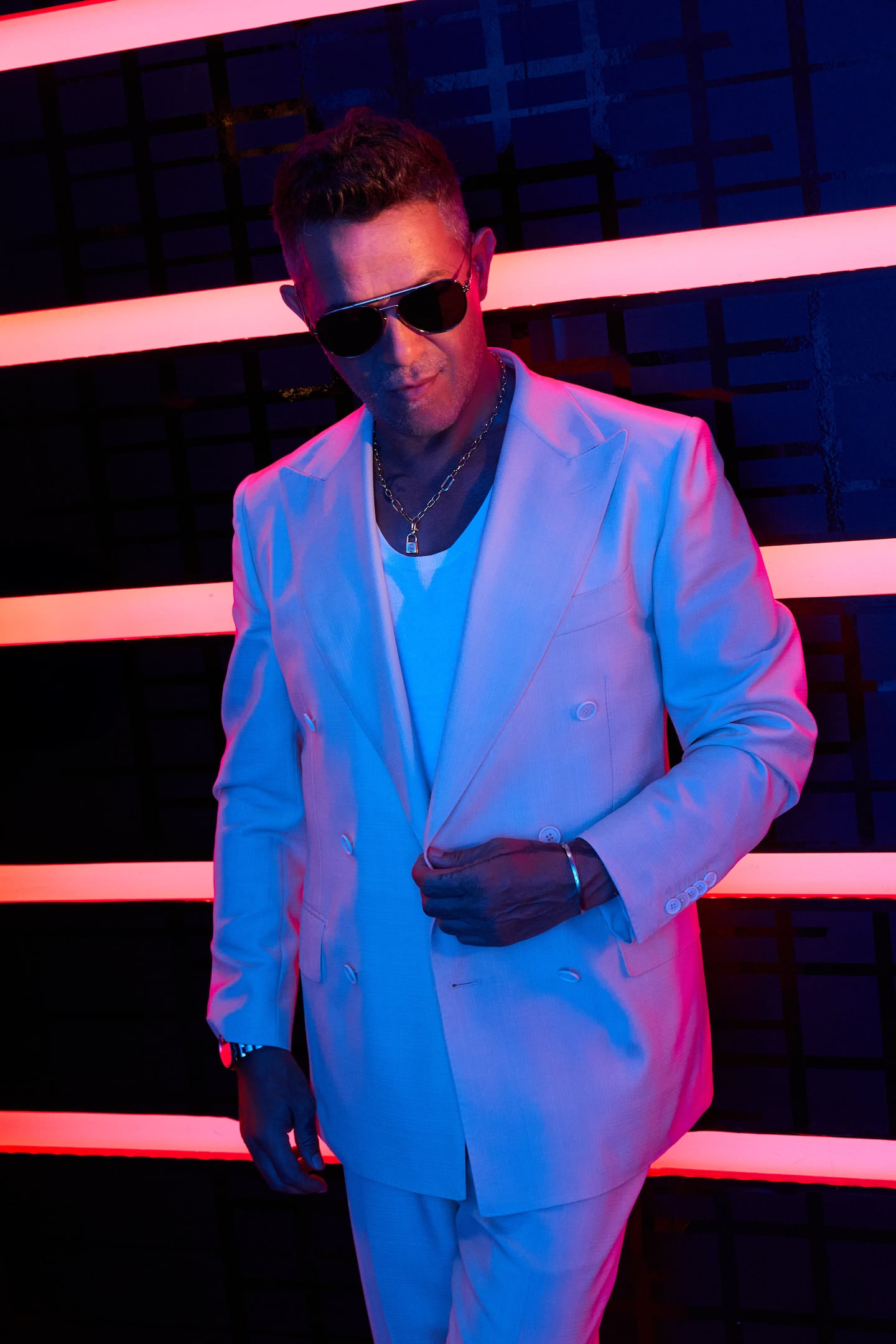 Alejandro Sanz se reinventa con ¿Y ahora qué +? y redefine el futuro ...