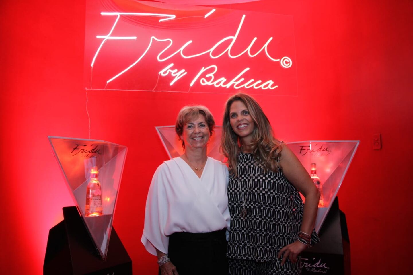 Fridu by Bakua, el nuevo mezcal 100% artesanal inspirado en Frida Kahlo ...