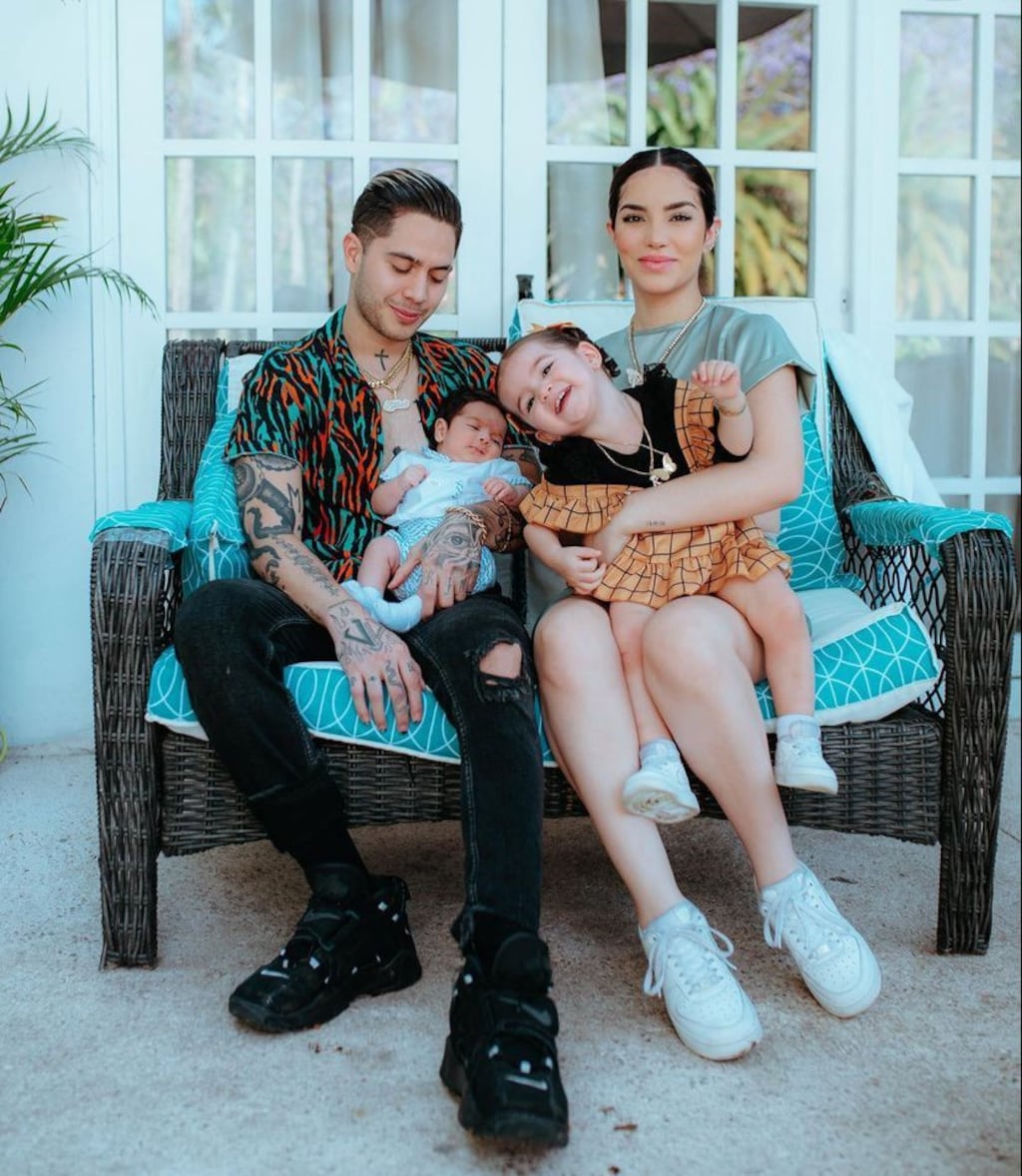 Kimberly Loaiza y Juan de Dios celebran 10 años juntos, fotografías ...